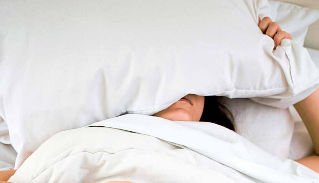 Struggling with Sleep? 10 Bible Verses to Read Before Bed – Ask About ...